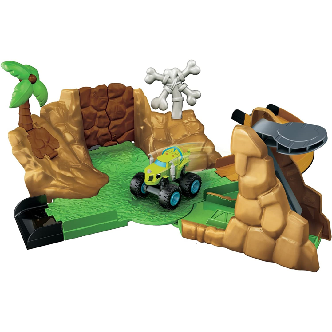 Blaze and the Monster Machines Slam and Crash Zeg with Track – Maqio