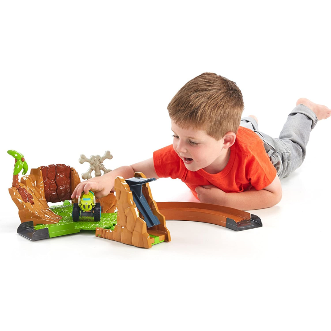 Blaze and the Monster Machines Slam and Crash Zeg with Track – Maqio